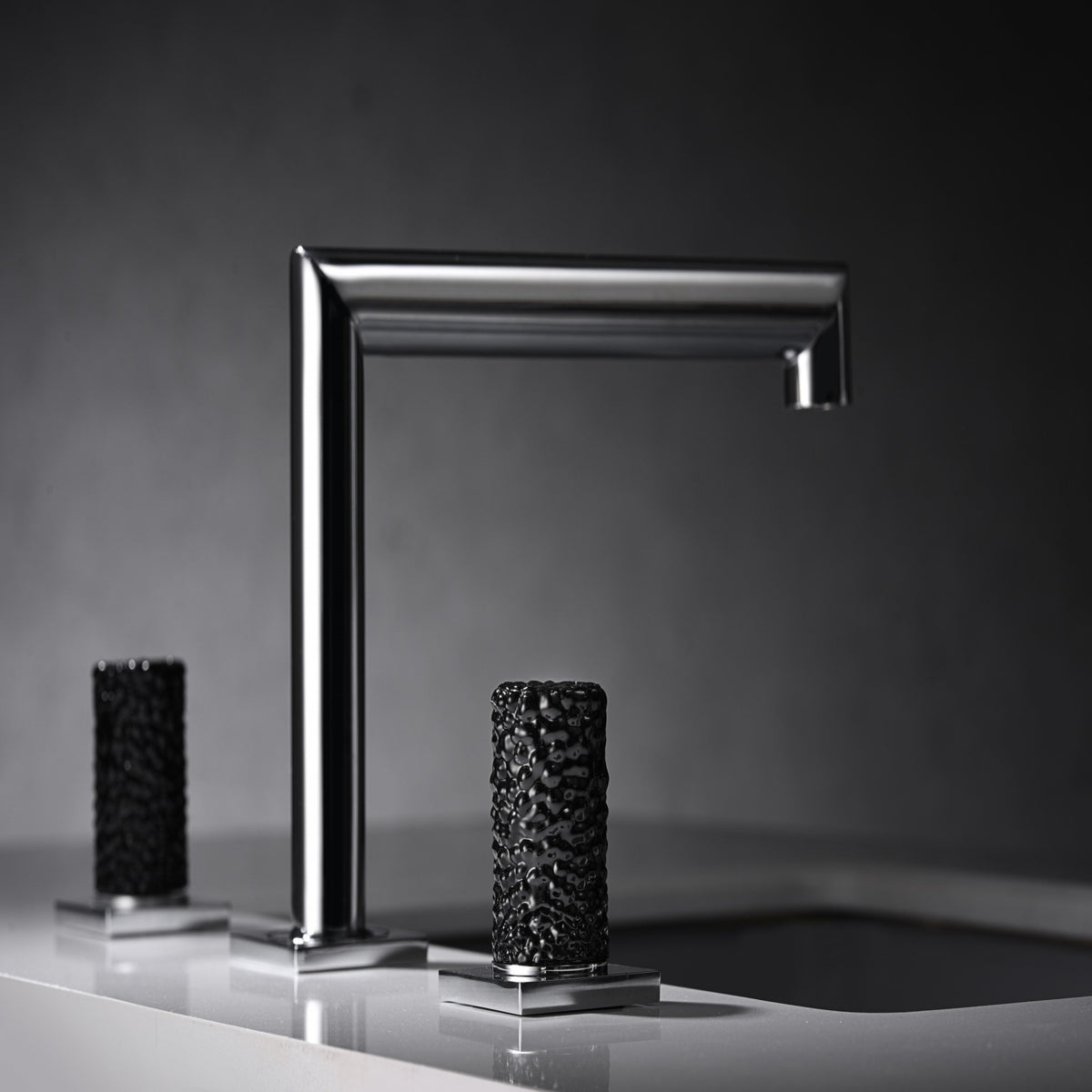 LASHELLE| MODREN 2-HANDLE WIDESOREAD HOTCOLD BATHROOM SINK FAUCET ...