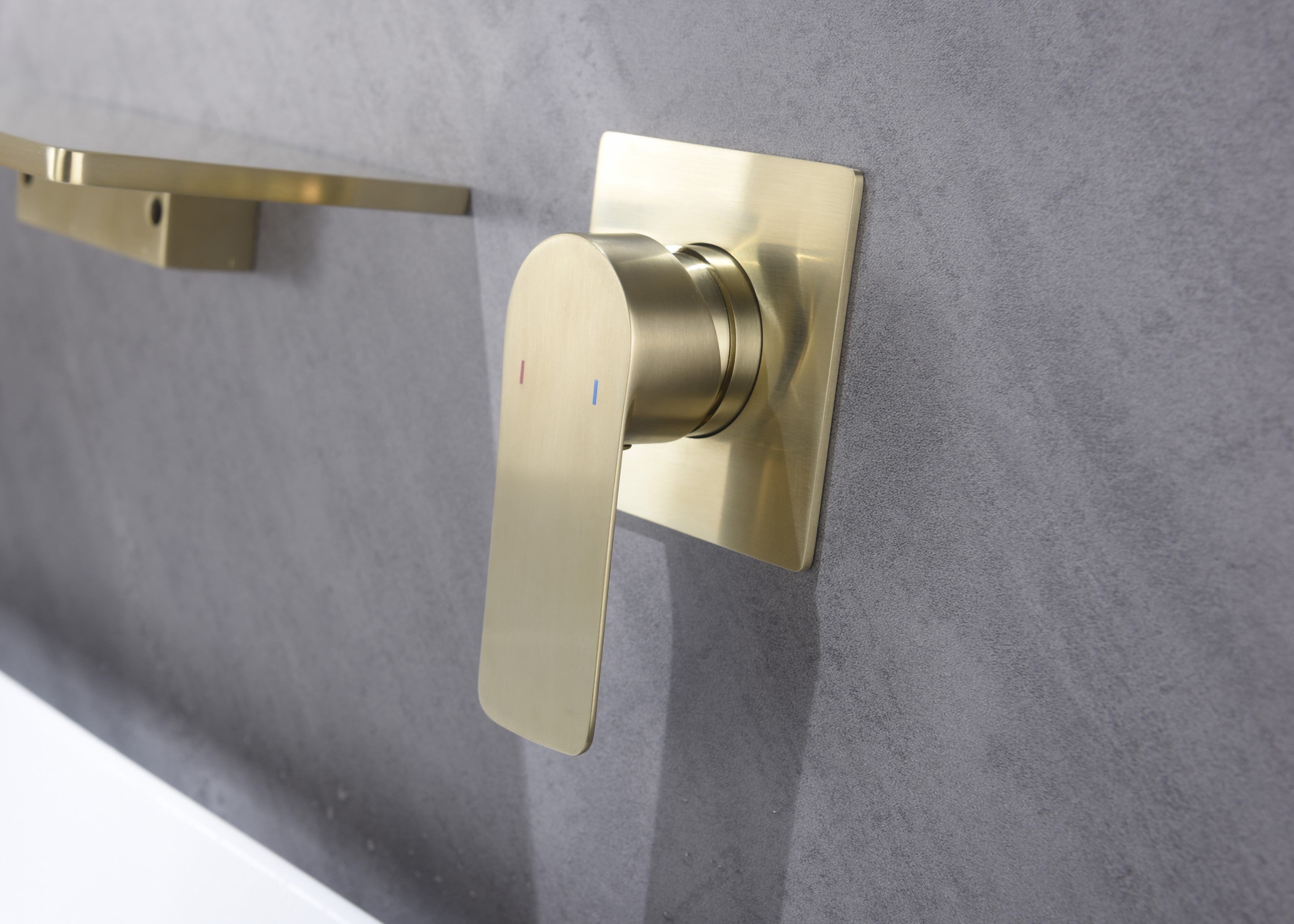 NIVEEN| SINGLE HANDLE WALL MOUNT BATHROOM FAUCET